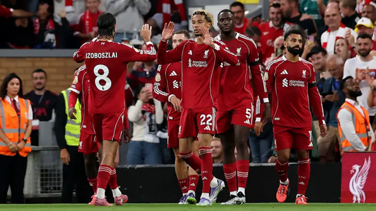 Liverpool survive scare to open Premier League defence with 4–2 win ...