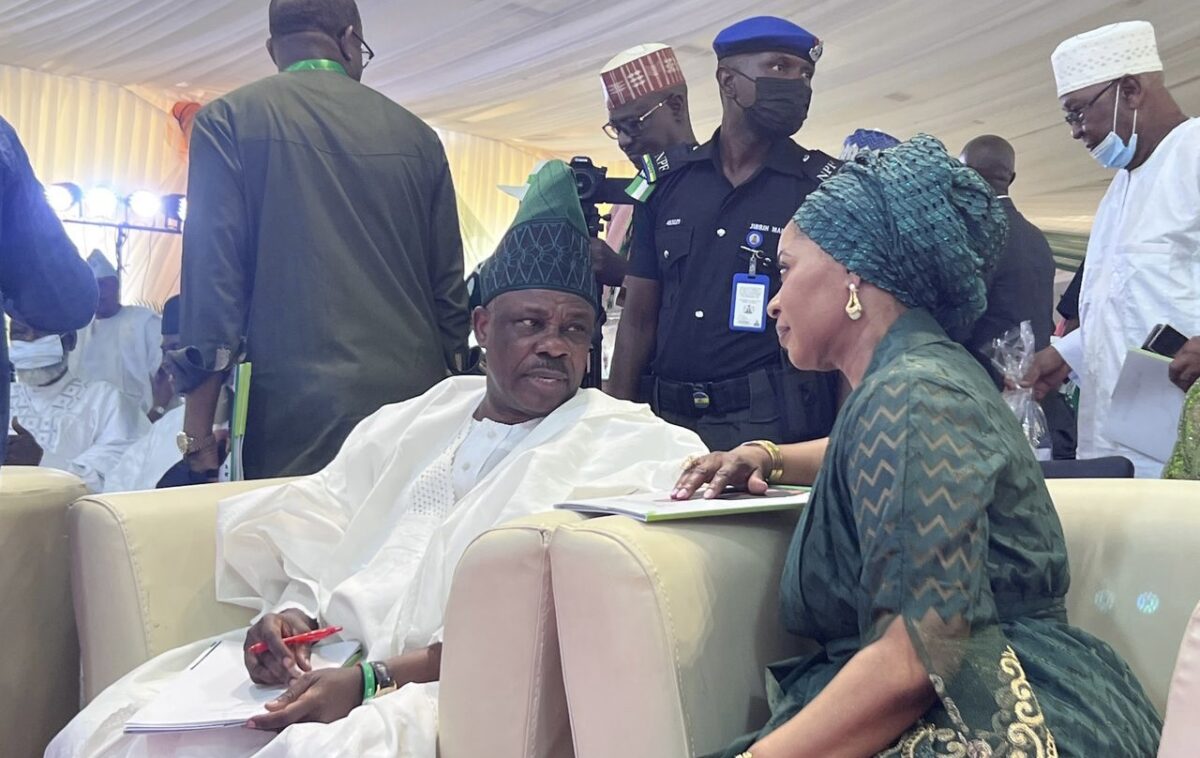 Ex-Ogun governor Amosun, exposed for gunrunning, promises to tackle ...